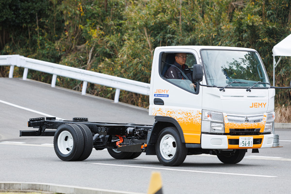 SBSHD／中古トラック改造EVを試走、国内初の試み ─ 物流ニュースのLNEWS